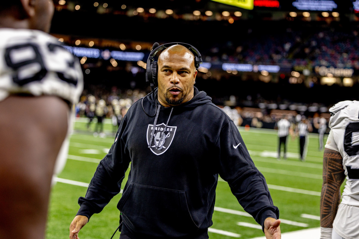 Raiders Coach Antonio Pierce Says Bad Luck Was To Blame For Season ...