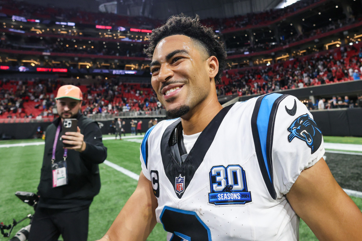 Panthers’ star sends strong message to Charlotte youth with surprise school visit - Athlon Sports