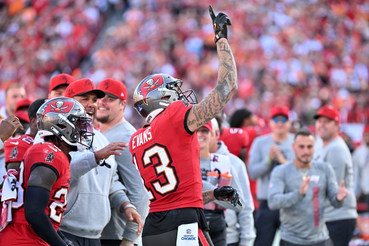NFL Analyst Bold Prediction About Tampa Bay Buccaneers Mike Evans ...