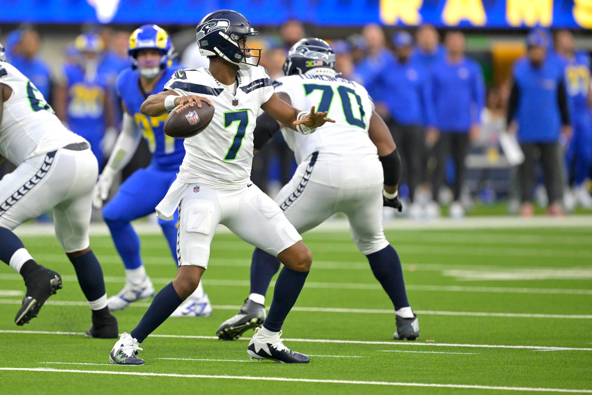 Pittsburgh Steelers Miss Key Quarterback Opportunity After Geno Smith ...