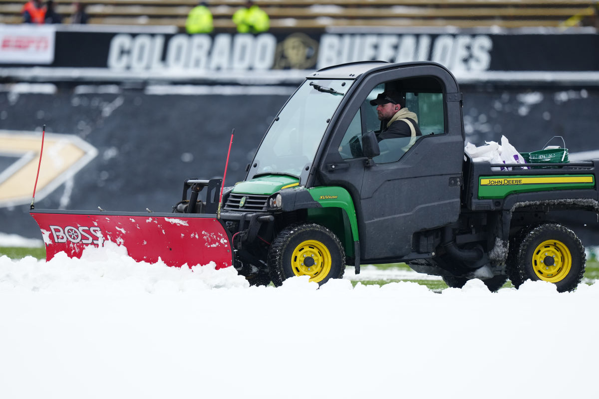 Colorado Football Stadium Covered in Snow on Tuesday Morning - Athlon ...