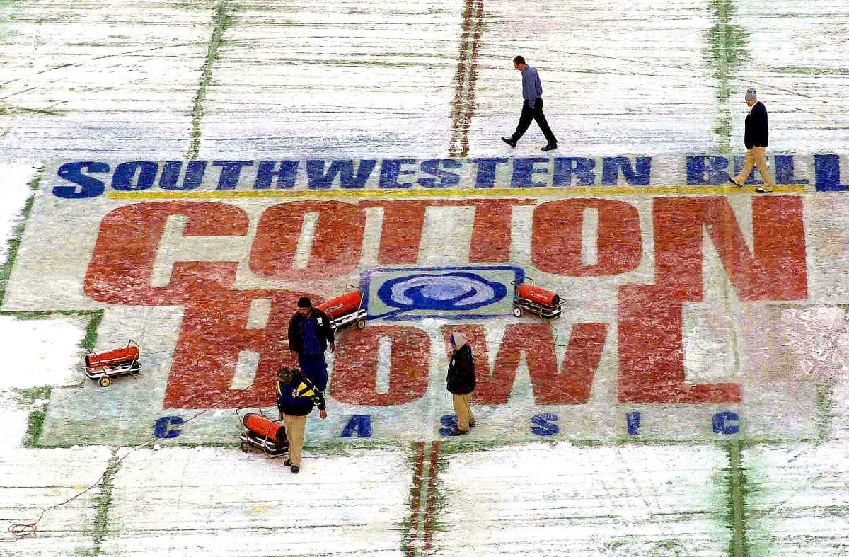 Cotton Bowl Ticket Prices 'Plummet' Amid Weather Concerns - Athlon Sports