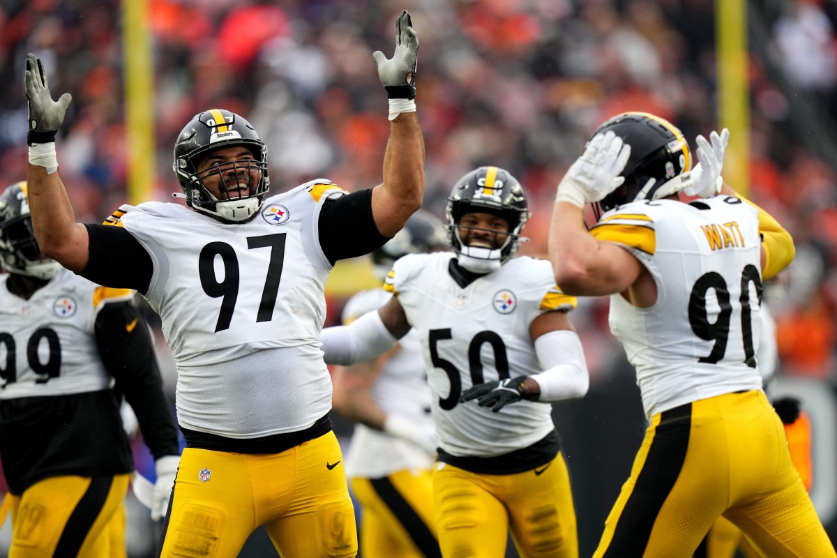 Pittsburgh Steelers Star T.J. Watt Turning Heads With Defensive Player ...