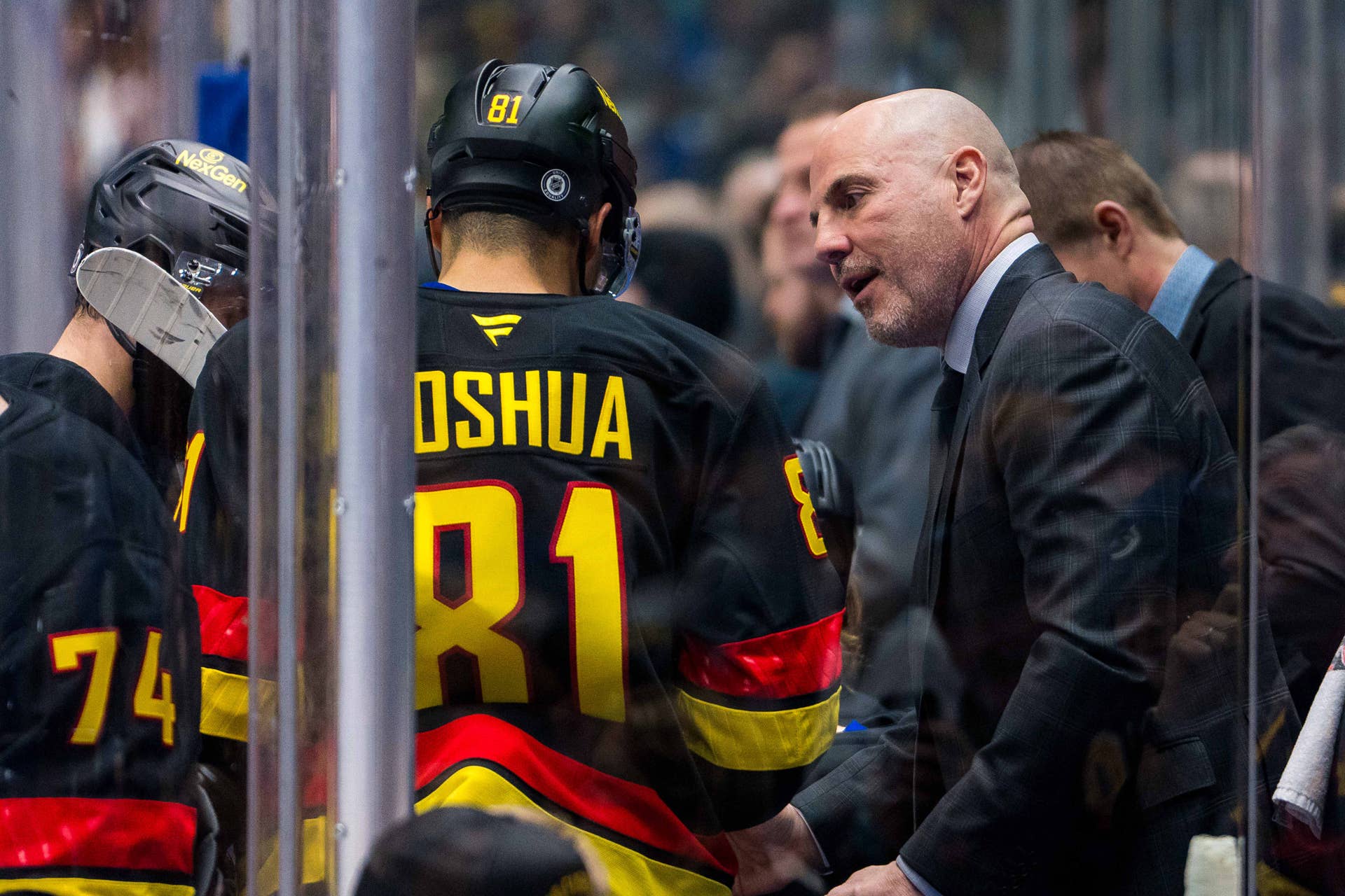 Canucks' Rick Tocchet Makes Strong Statement on Job Future - Athlon Sports