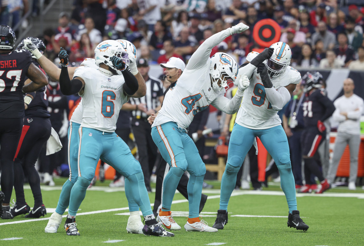 Dolphins' Chop Robinson Sends Warning to NFL With Latest Comments ...
