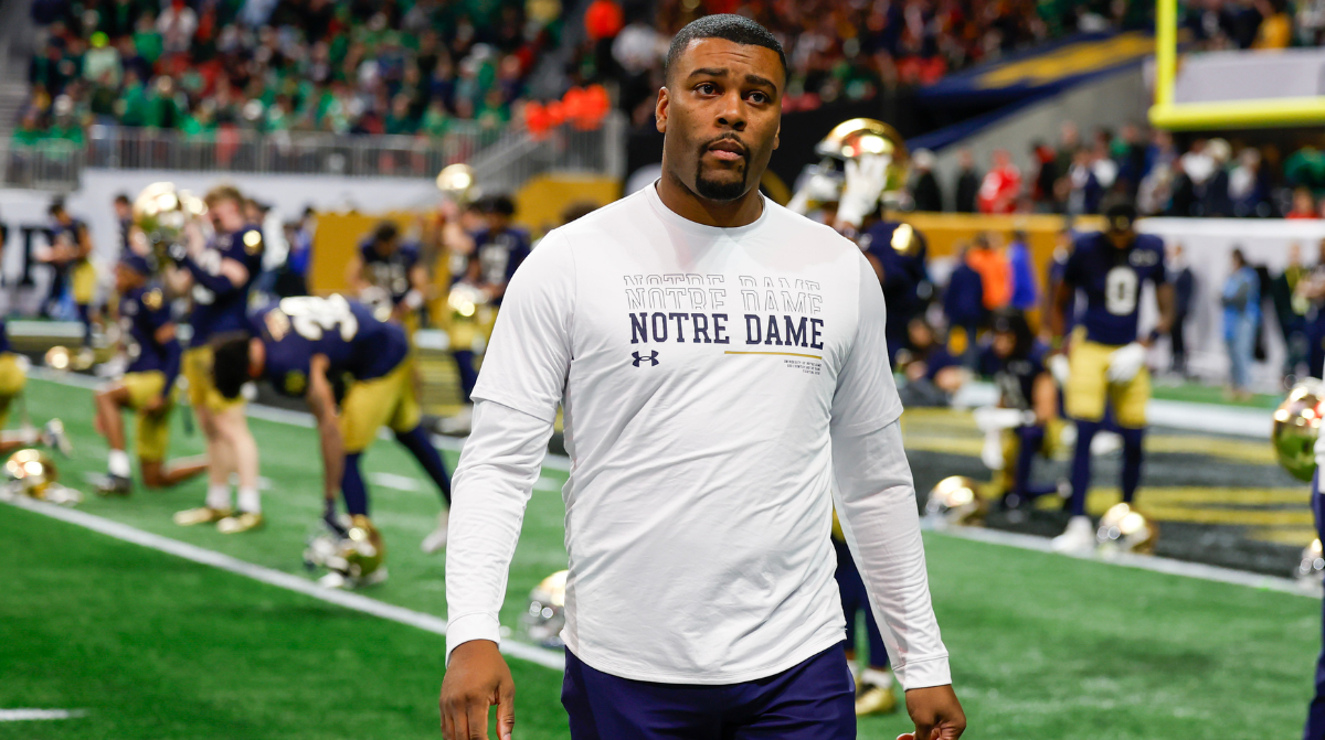 Mike Mickens Has Changed The Narrative For The Notre Dame Cornerbacks ...