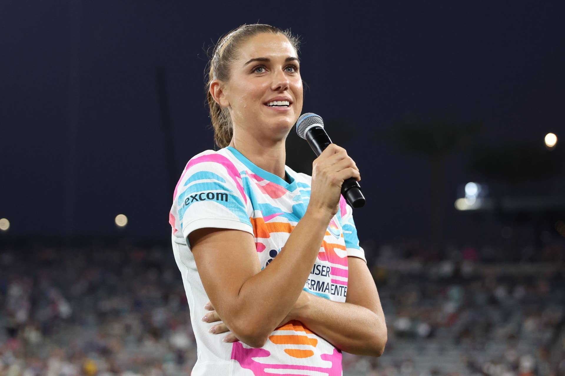 Alex Morgan Viering Alex Morgan Announces Retirement, Closing