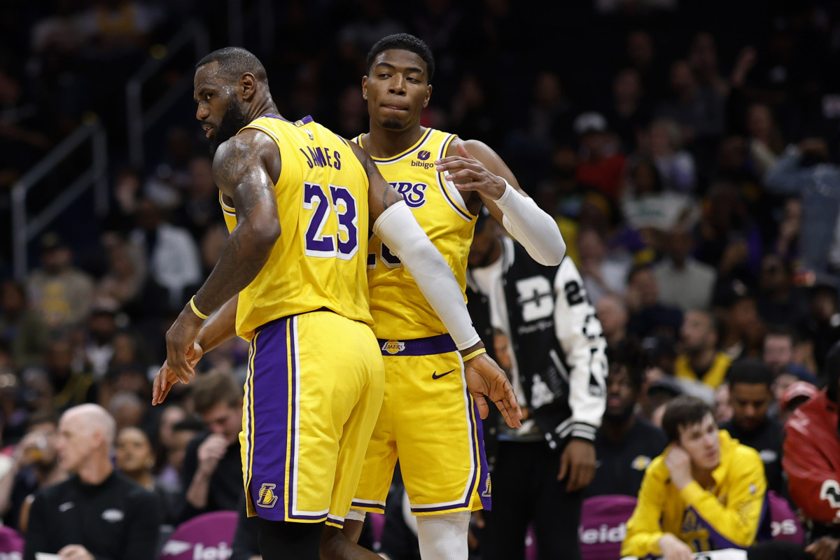 Lakers Starter Provides Major Update on Health Before Timberwolves ...