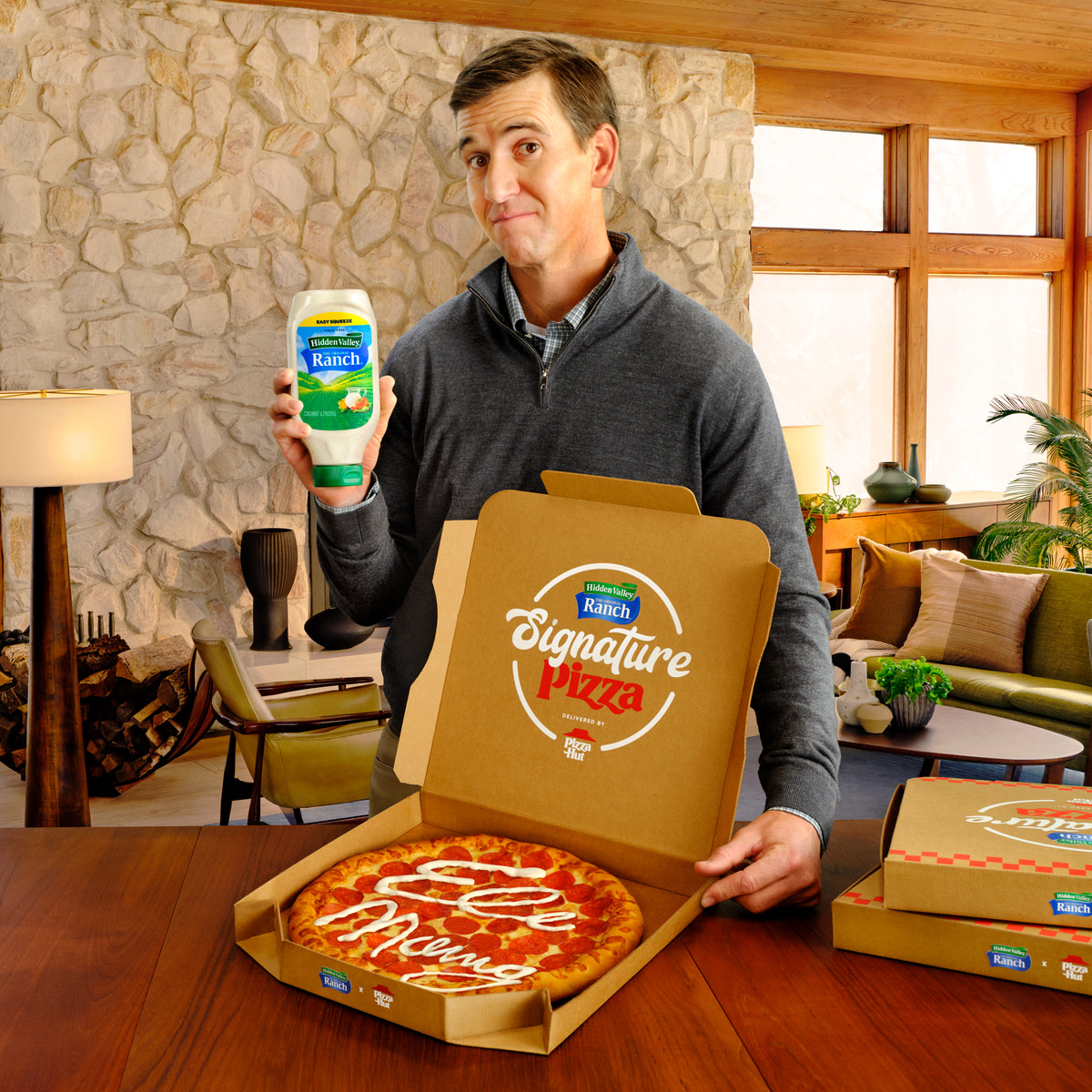 Eli Manning Talks ManningCast, Peyton, Lamar Jackson/Josh Allen, and ...