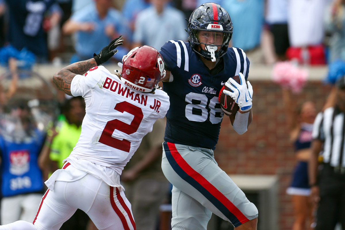 Undrafted Ole Miss TE Signs with Broncos - Athlon Sports