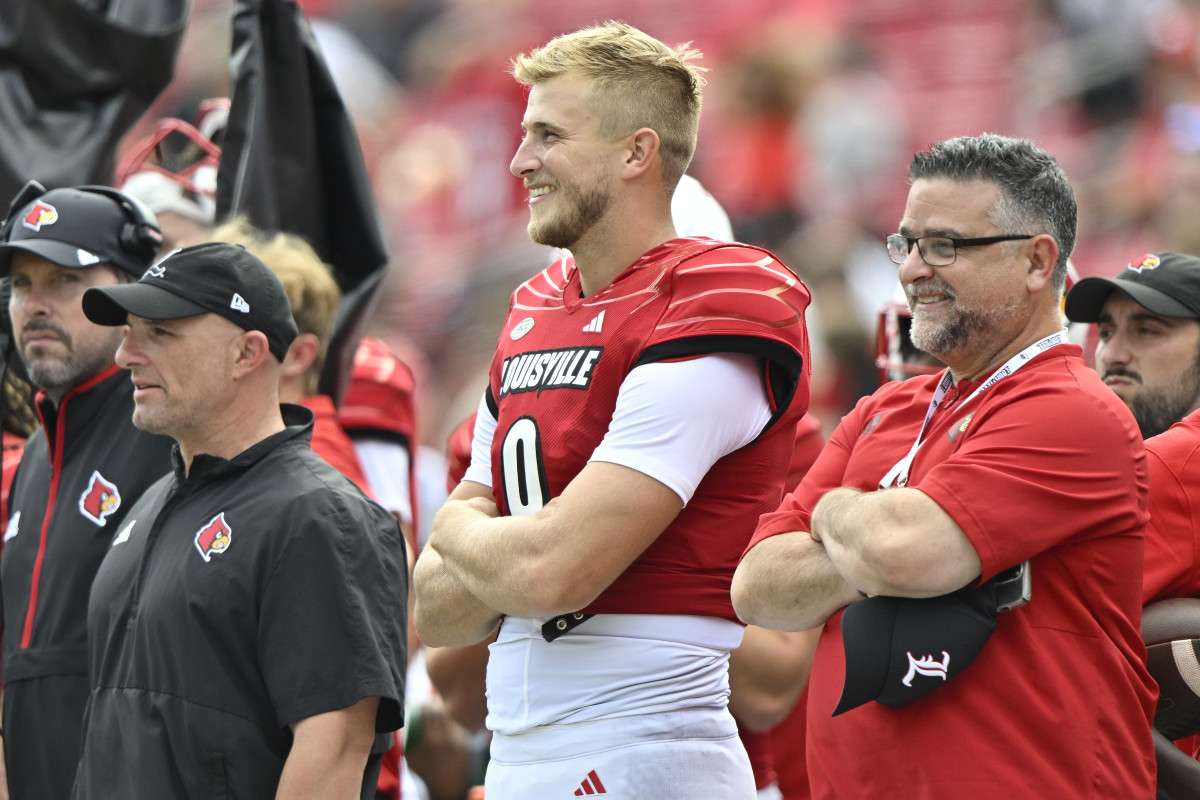 Browns Projected to Pass on Shedeur Sanders, Jaxson Dart For Overlooked ...