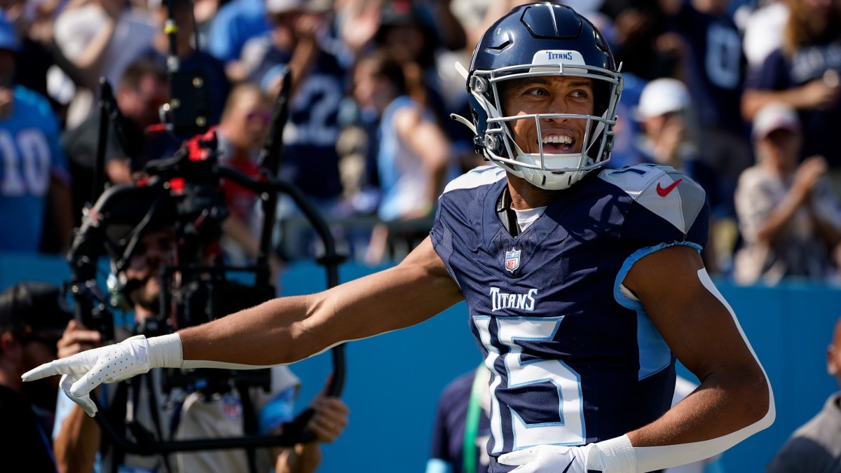 3 Free Agents Bears Could Target After Hiring Declan Doyle - Athlon Sports