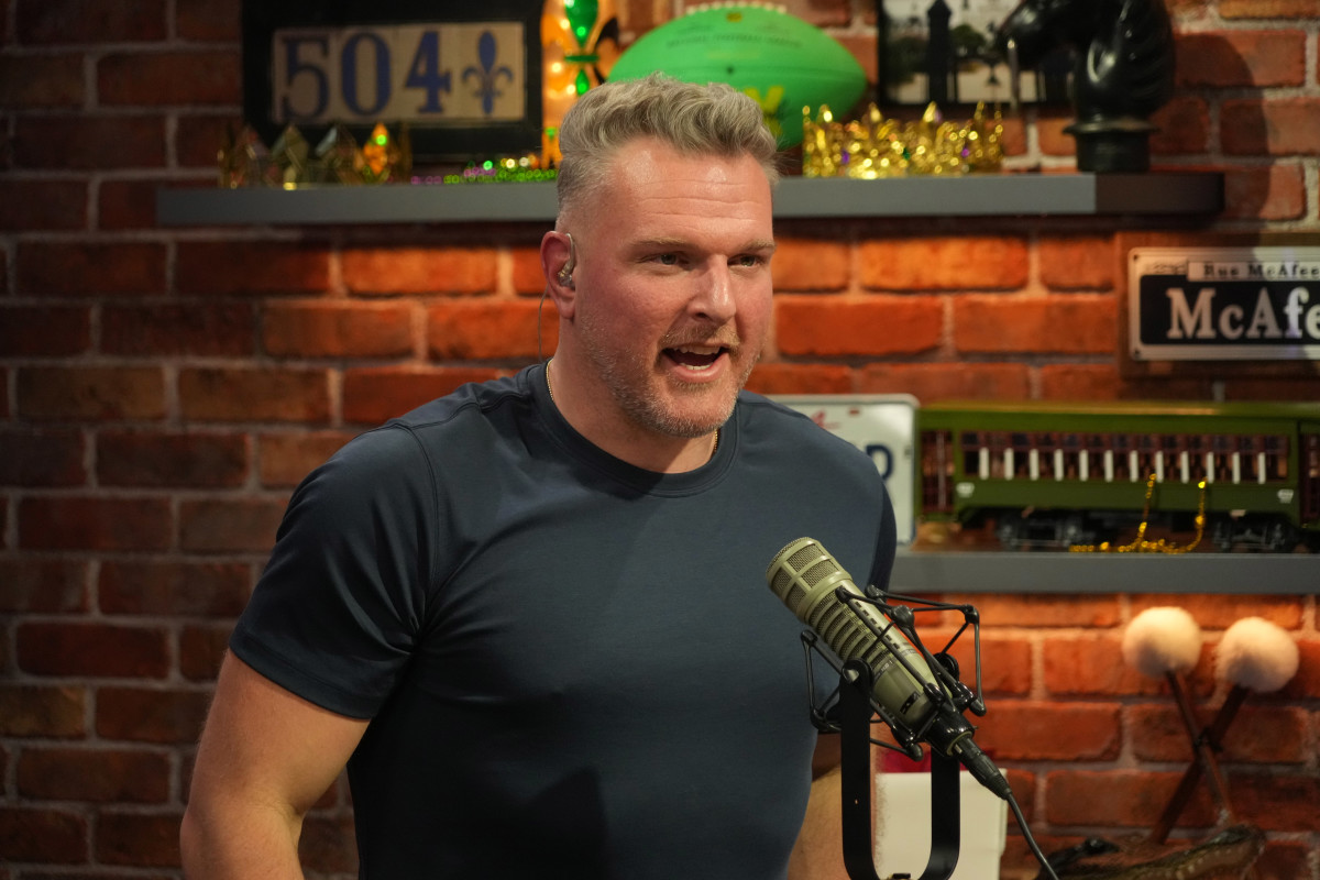 Pat McAfee Calls Out Adam Schefter For Oversight Ahead of 2025 NFL ...