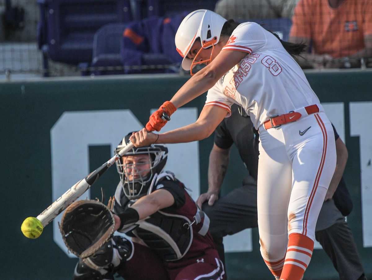 Freshmen Spark Tigers to Victory - Athlon Sports