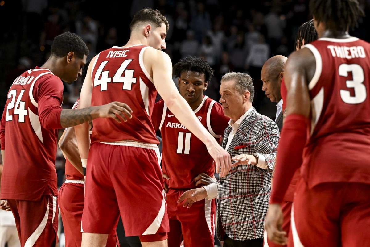 Arkansas vs. South Carolina: SEC Tournament Clash Preview - Athlon Sports