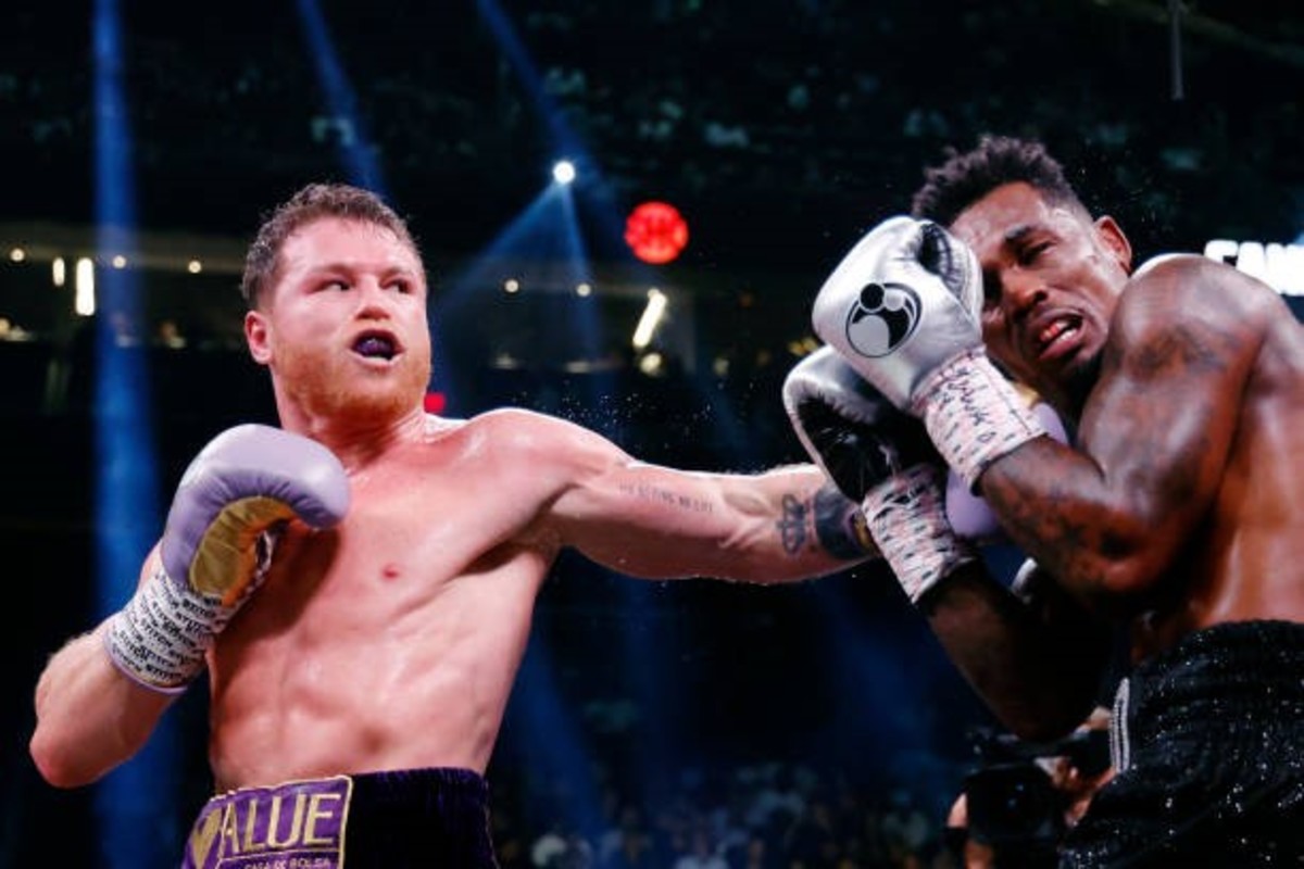 The Battle For The Middle East: Canelo Alvarez And Terence Crawford Set ...