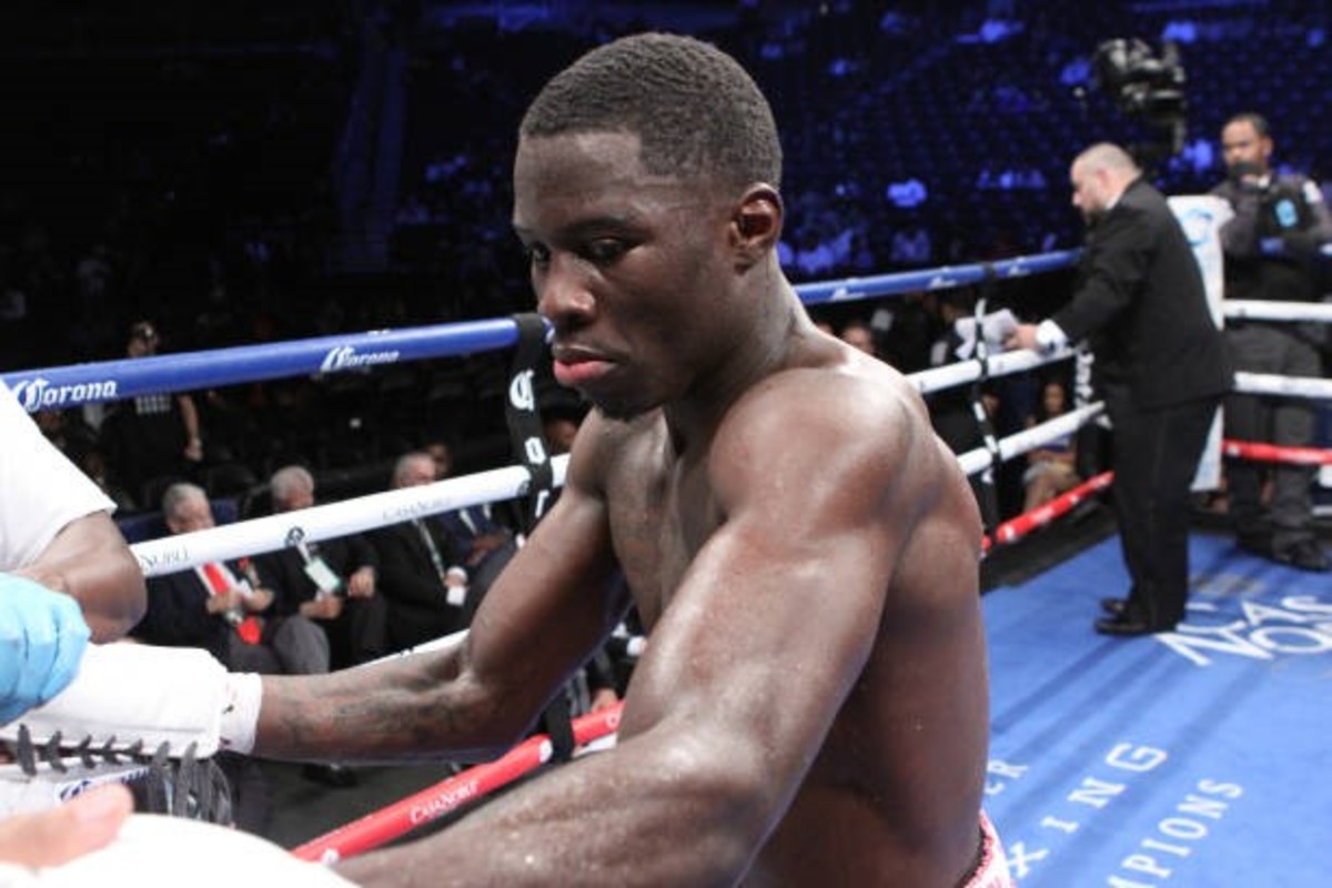 Hitchins Outclasses Paro In Puerto Rico To Win IBF Super Lightweight ...