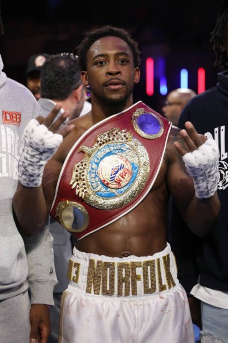 Keyshawn Davis Dominates Denys Berinchy Before Attaining WBO ...