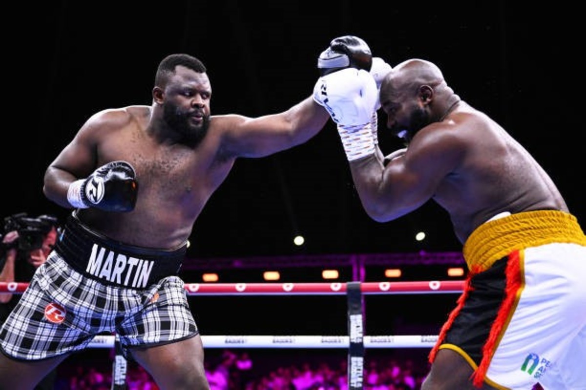 Africa Heavyweight Super Stars Are Billed To Face Off In An Eliminator ...