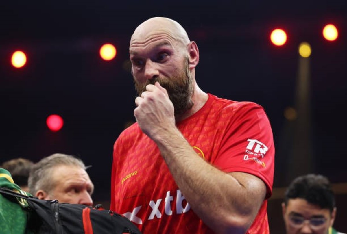 “I Was On The Front Foot All Night, Landing Body And Head," Says Fury ...