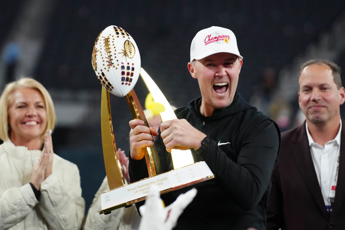 Lincoln Riley Reveals He and USC 'Keep Receipts' - Athlon Sports