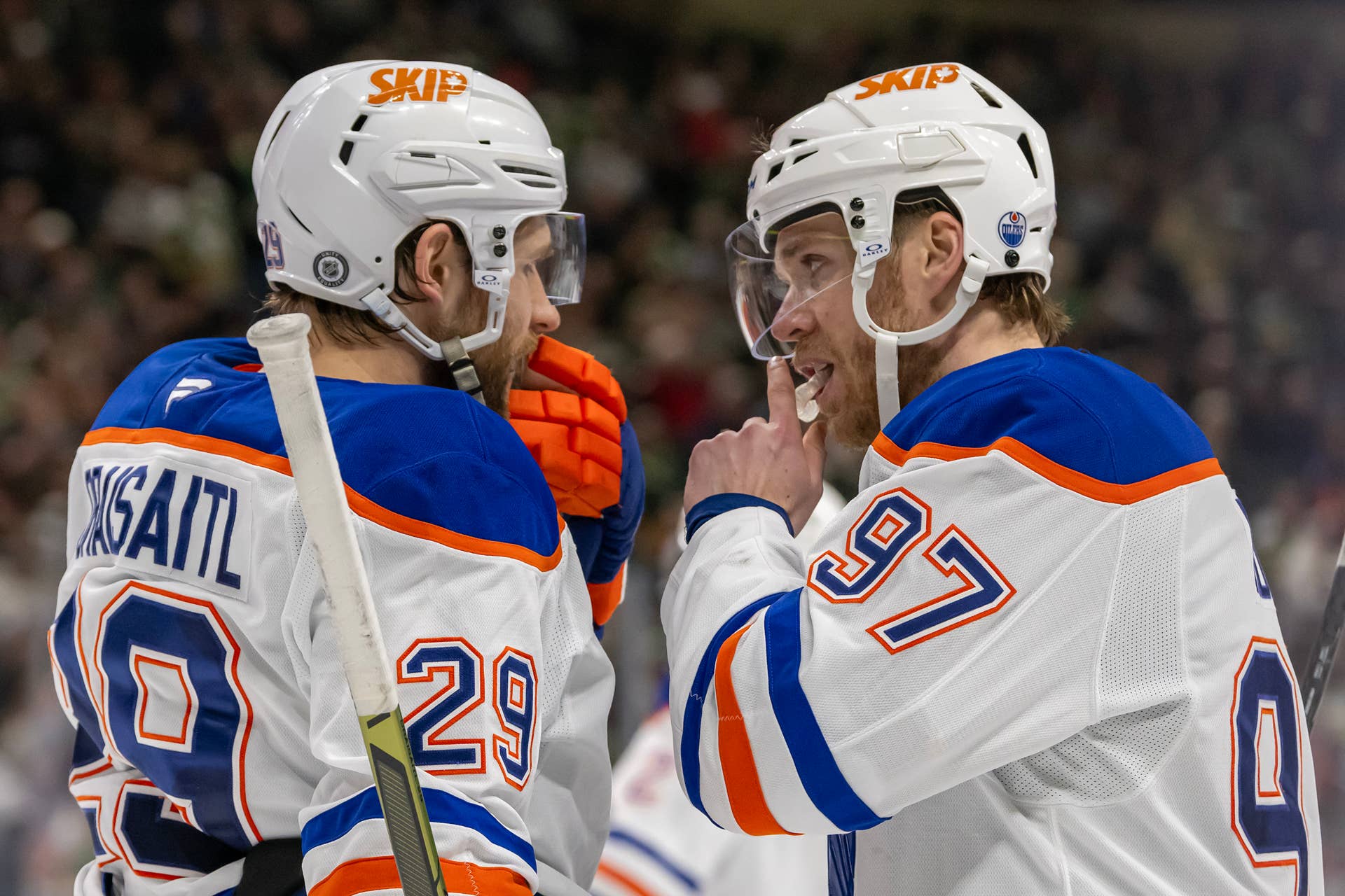 Connor McDavid's OT Winner Draws Simple Reaction From Oilers' Leon ...