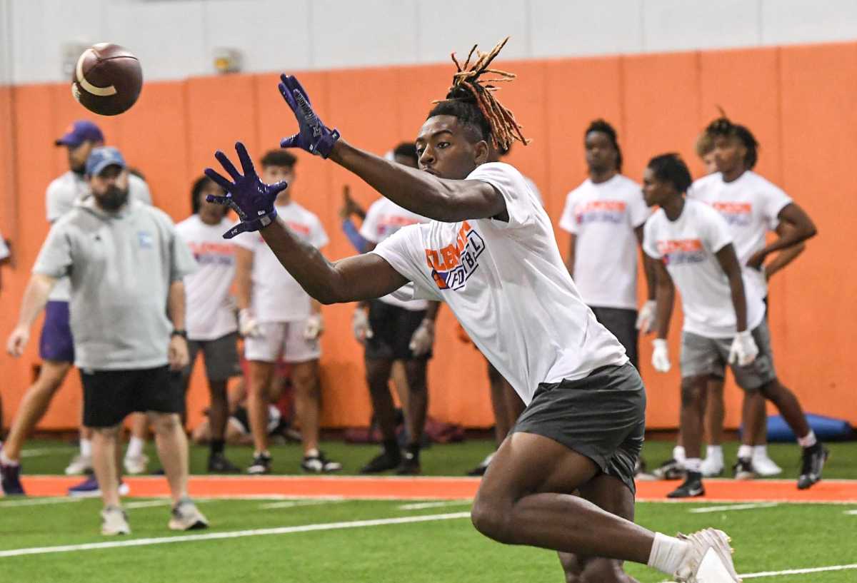 Nation’s No. 1 QB Reacts To 5-Star Wide Receiver’s Visit To Georgia ...