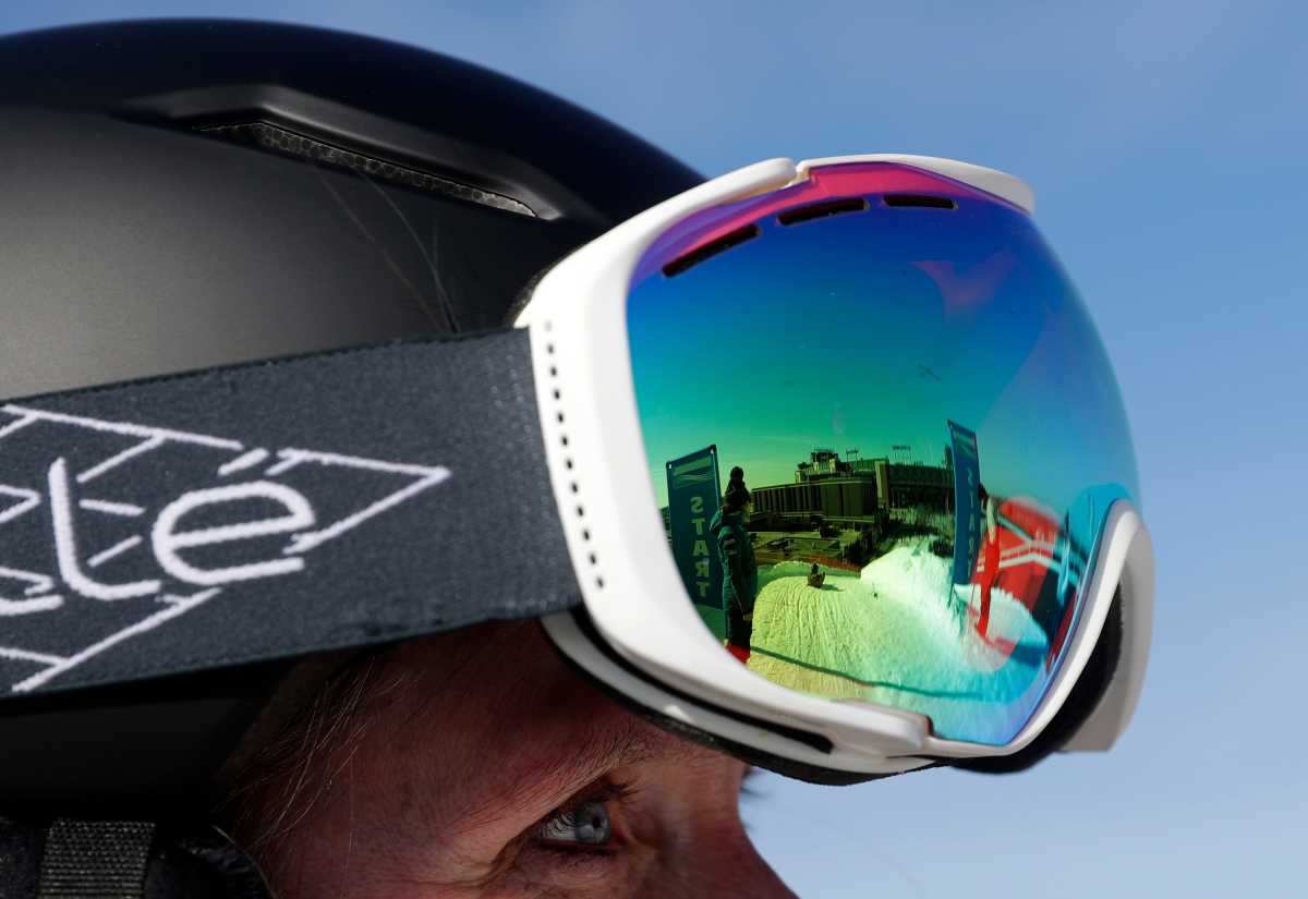 Amazon Is Selling 'Outstanding' Ski & Snowboard Goggles for Only $24 ...