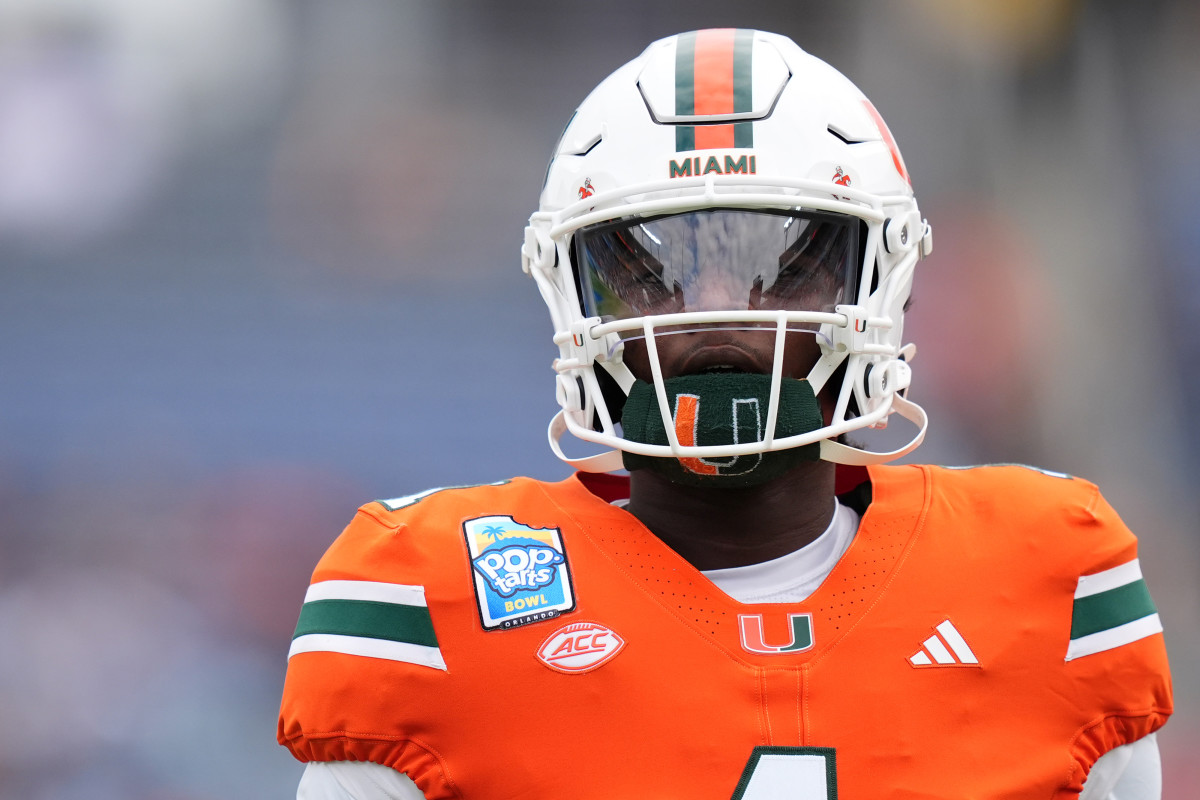 Leaked Images of Miami Hurricanes Special Edition Throwback Uniforms ...