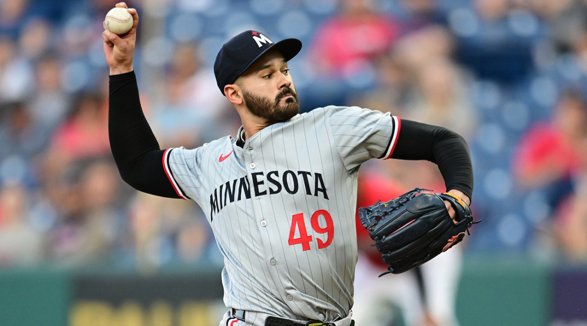 Twins Announce Unfortunate News to All-Star Pitcher After Early Exit vs ...