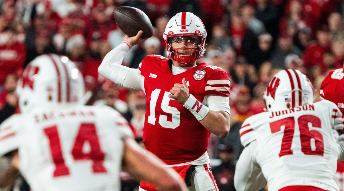 Pat McAfee Reveals Major College Football Program That He Is ‘High’ On In 2025 - Athlon Sports