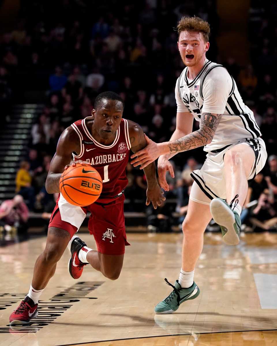 Arkansas' Johnell Davis Provides Postseason Experience As Tournament Season Approaches - Athlon ...