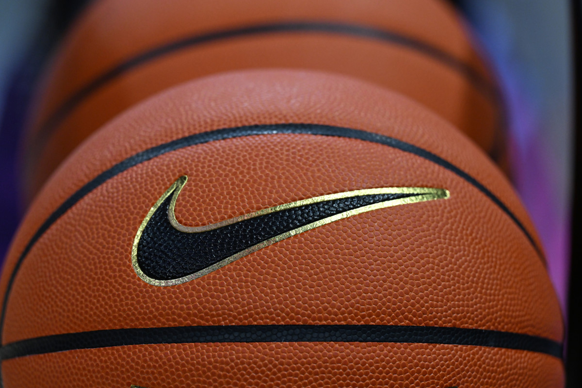 Nike’s 'Best' $100 Basketball Shoes Are on Sale Now for Only $51 ...