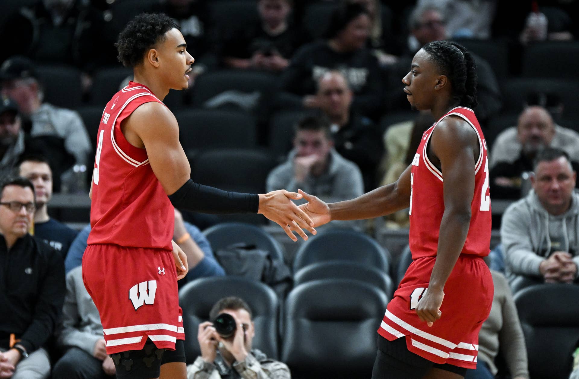 Wisconsin Basketball Guards Earn All-B1G Honors - Athlon Sports