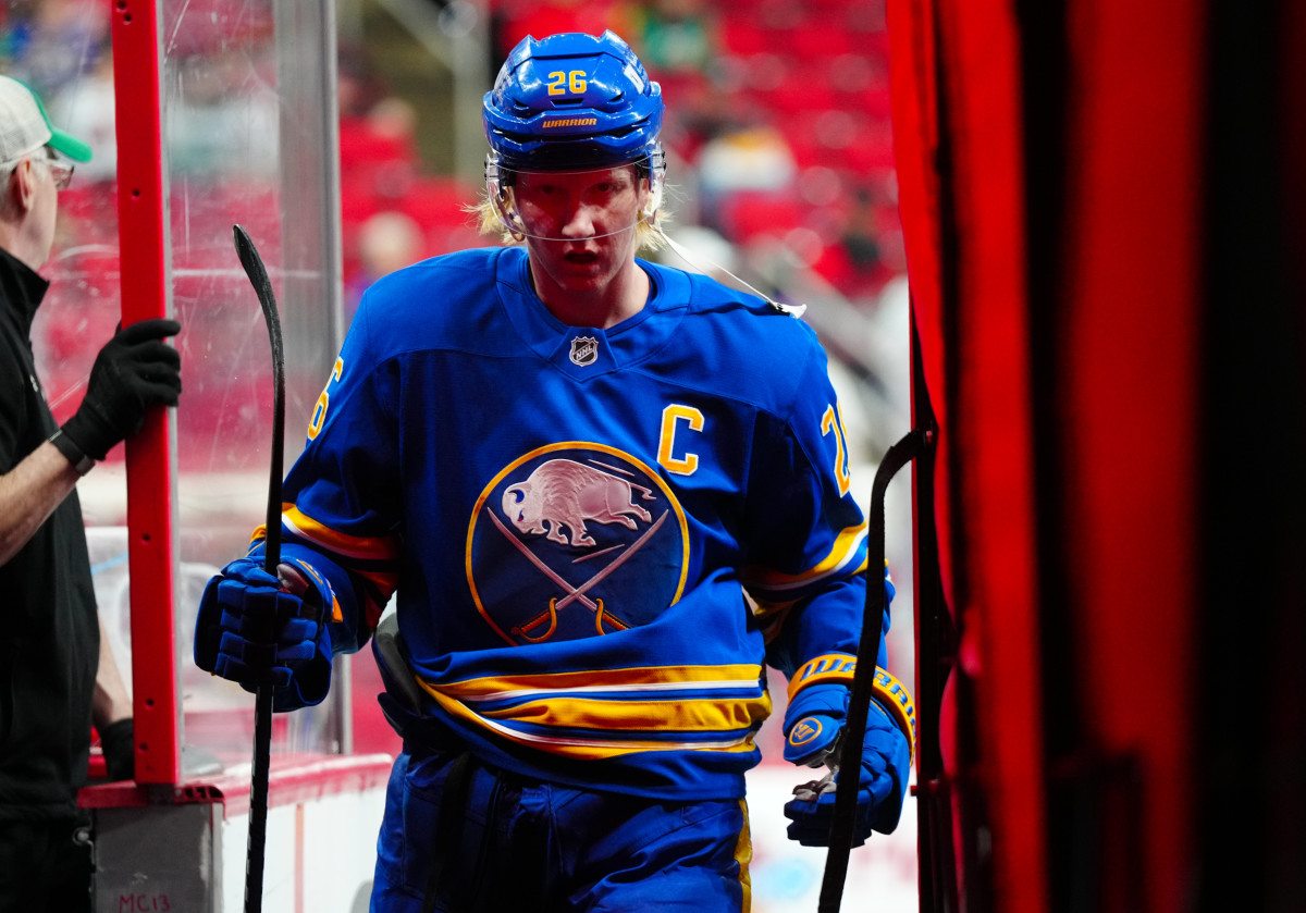 Sabres' Rasmus Dahlin Rips Paul Bissonnette Over False Rumor - Athlon ...