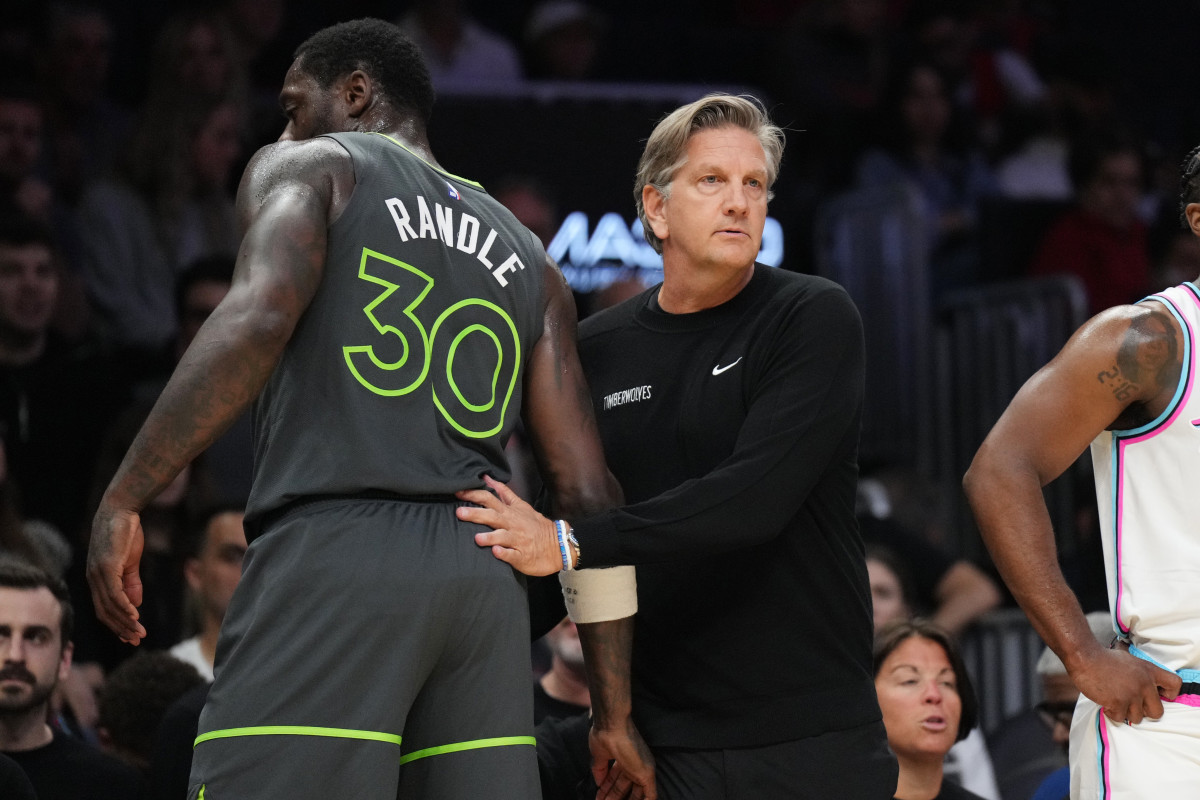 Charles Barkley Makes Serious Allegation Against Timberwolves Coach Chris Finch - Athlon Sports