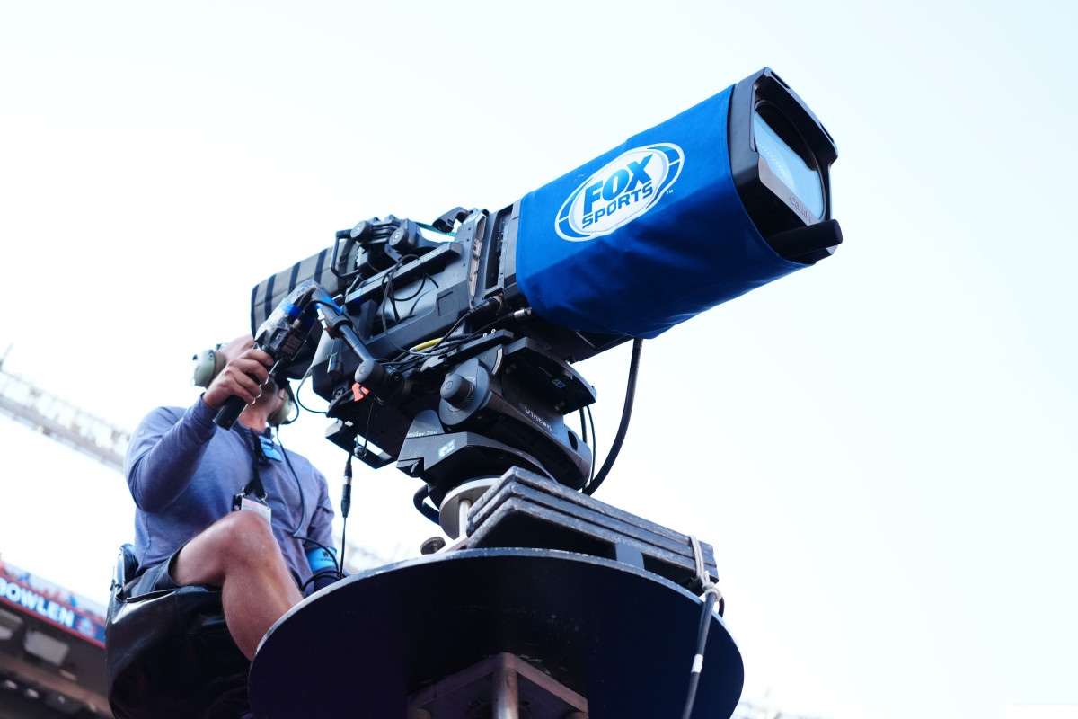 Mike Joy Calls Out Fox's Production Team After Multiple Martinsville ...