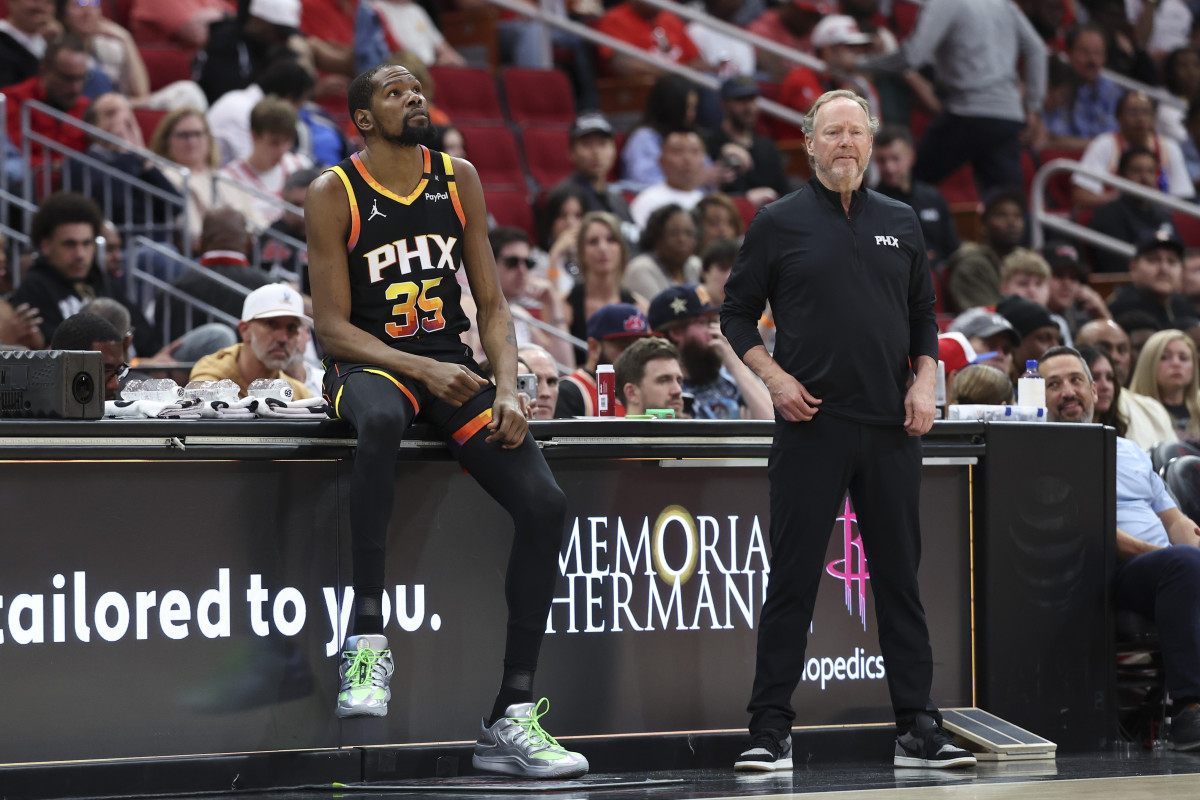 Suns Coaching Update Emerges After Kevin Durant News - Athlon Sports