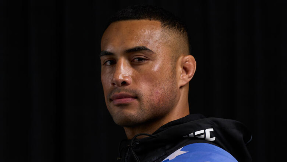 Exclusive: Carlos Ulberg Plans to Jump Ahead of Alex Pereira in UFC ...