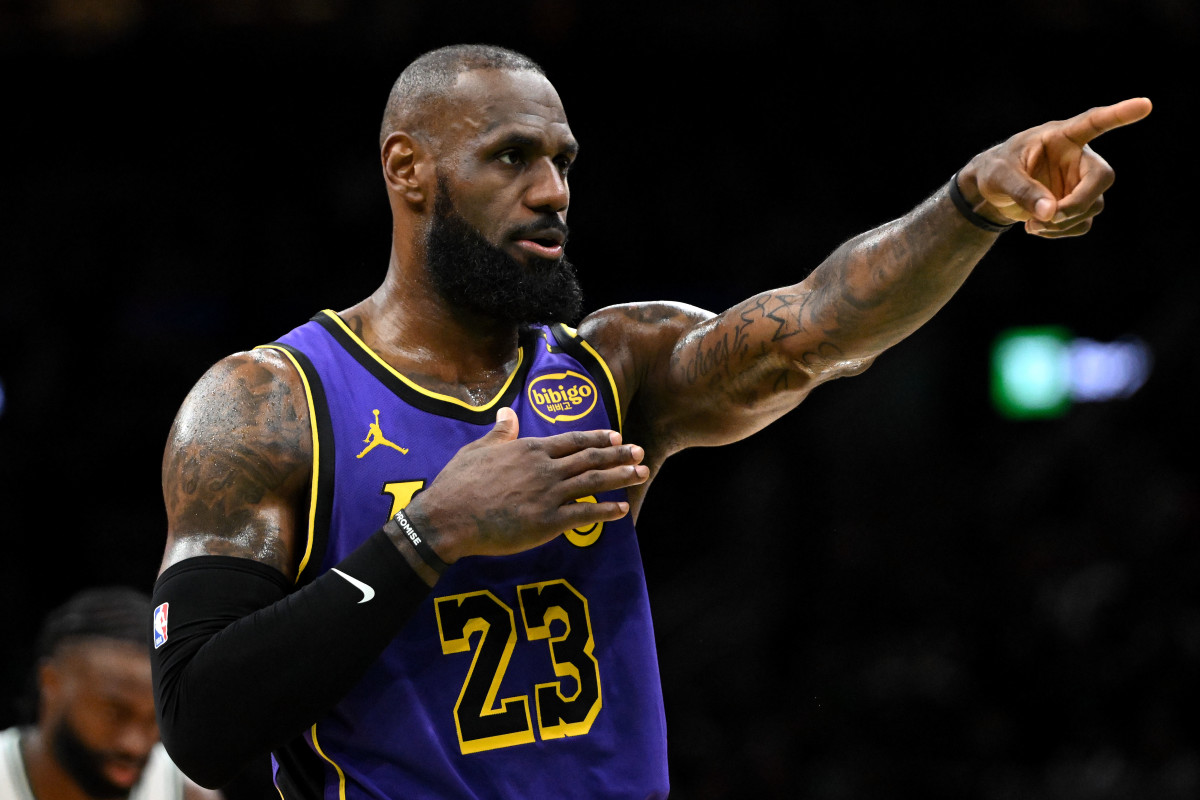 LeBron James’ Blue Jackets Move Turns Heads at Lakers-Nuggets Game ...