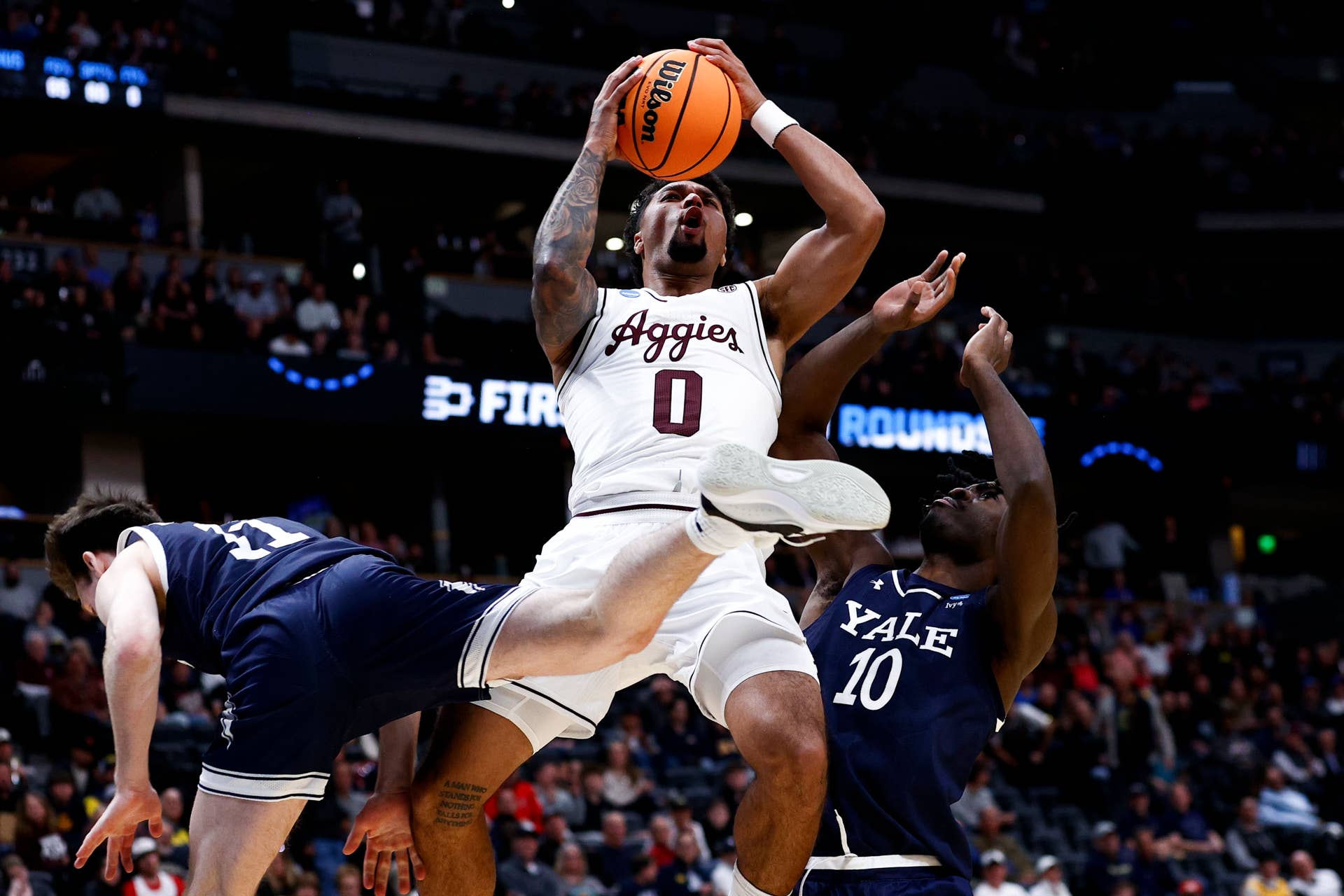 Texas A&M’s Jace Carter Speaks Out on Online Hate as Buzz Williams ...