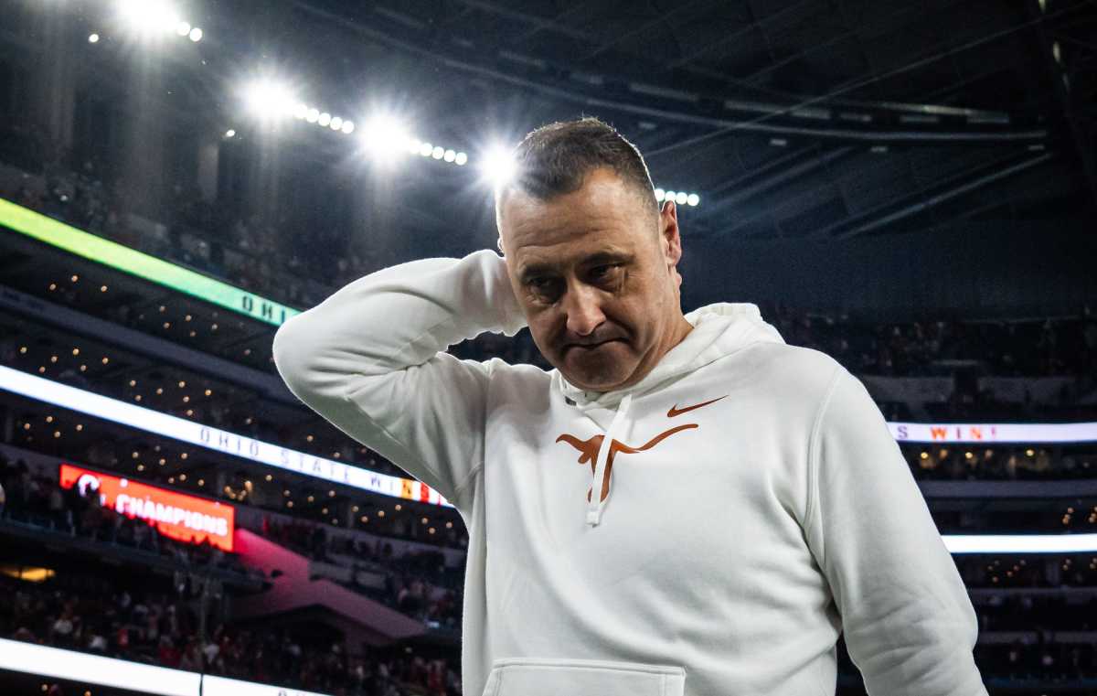 Texas Loses Key Starter to Transfer Portal on Thursday - Athlon Sports