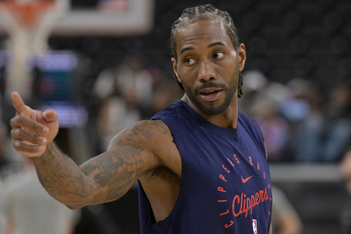 Clippers Reveal Major Career Update on Kawhi Leonard - Athlon Sports