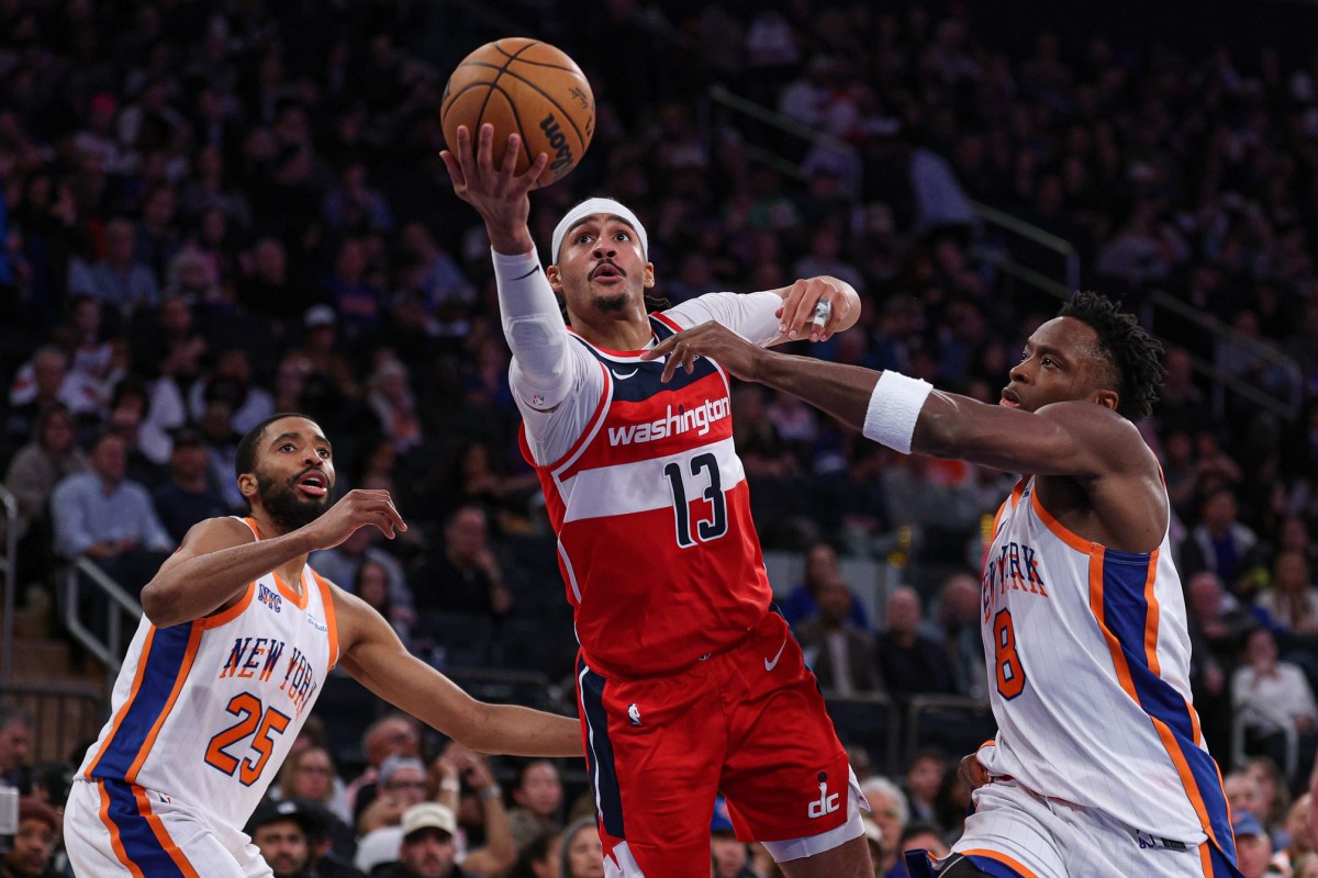 Kings Named Among Favorites to Land Former Warriors Champion in ...