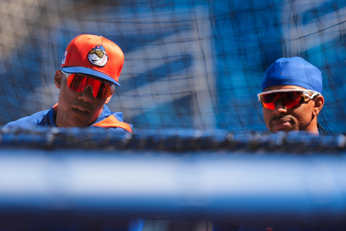 Francisco Lindor Sends Message With Mets Facing Major Decision - Athlon Sports