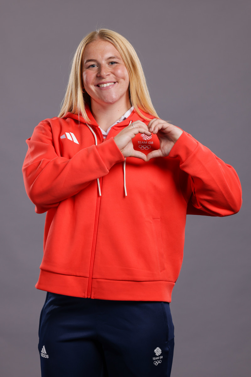 Abi Burton Lives To Play Another Day - Athlon Sports