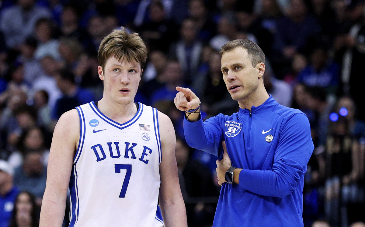 Jon Scheyer Sends Strong Message to Kon Knueppel After NBA Draft Decision - Athlon Sports