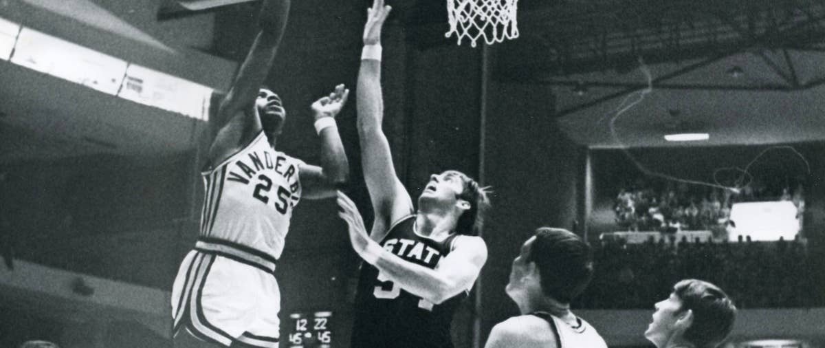 Perry Wallace: The first African-American Basketball Player in the SEC ...
