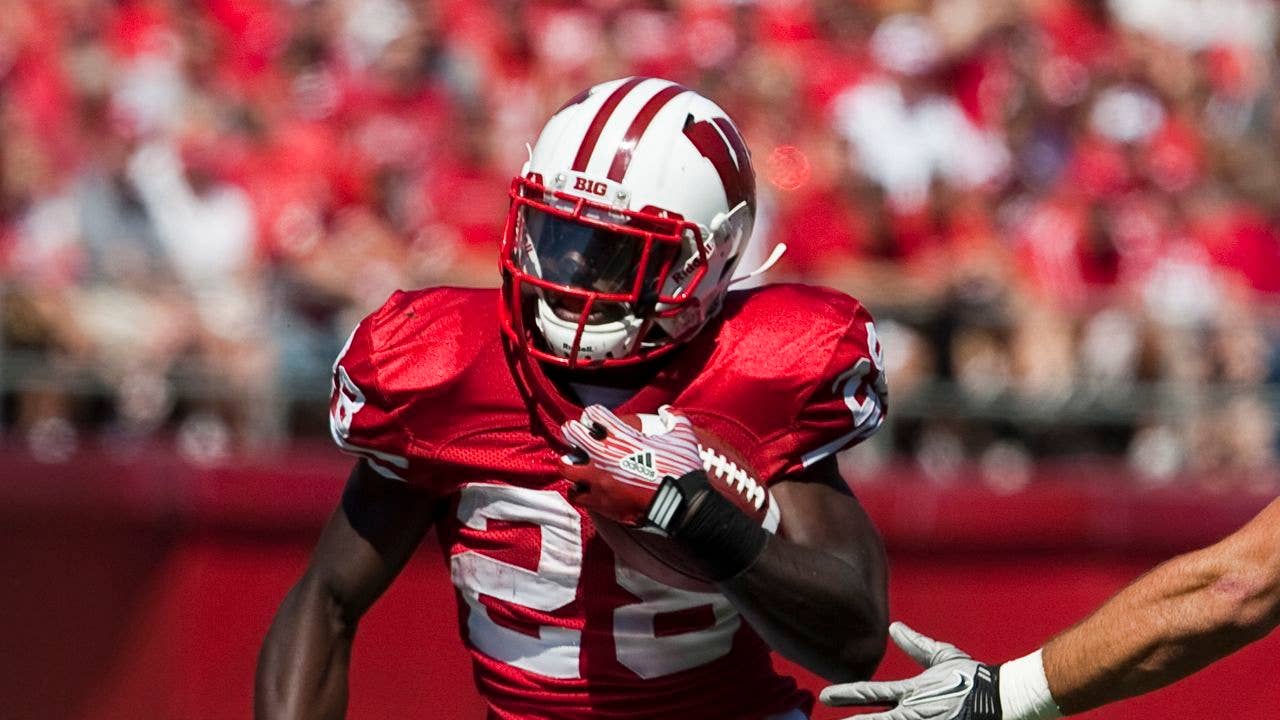 Best and Worst Times to be a Wisconsin Football Fan - Athlon Sports