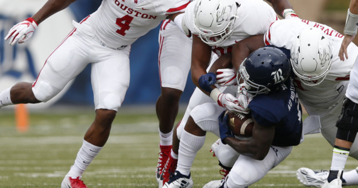 Houston Football: Isaiah Chambers, Garrett Davis Buoy an Elite Cougars ...
